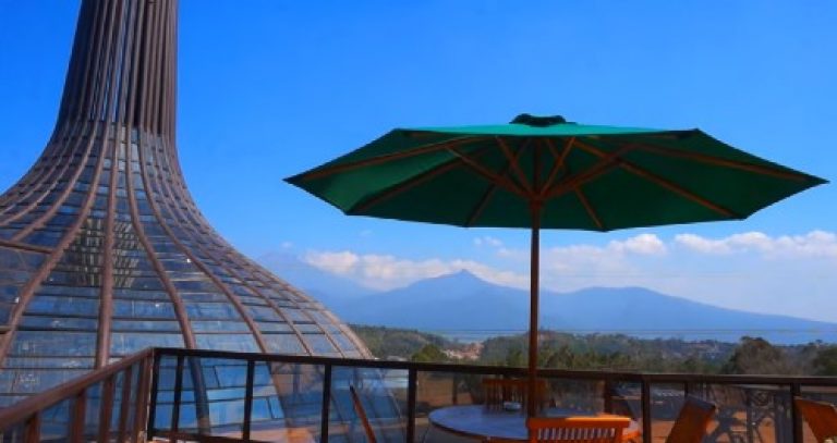 Gunungan Resto Dusun Semilir Semarang – JadwalTravel.com